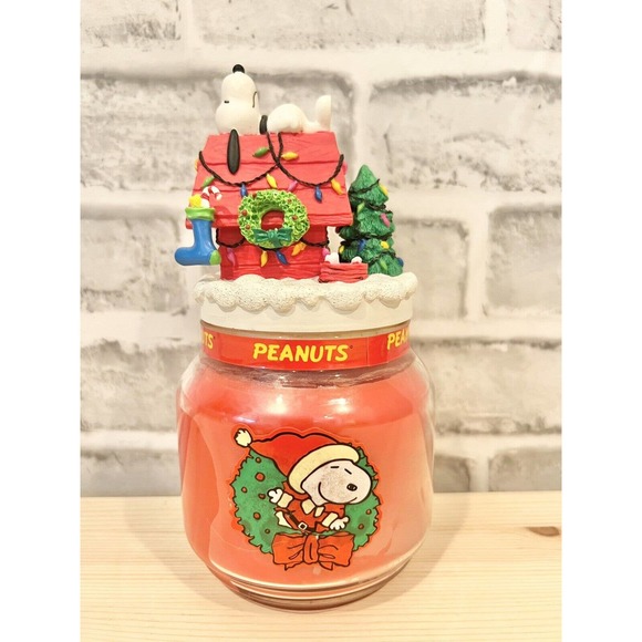 Avon | Accents | Snoopy Peanuts Avon Candle Jar Figurine Lid 204 New ...